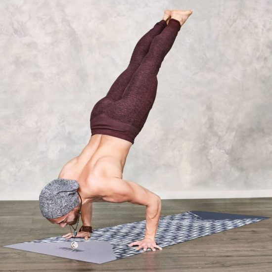 Mejora tu movilidad articular: ejercicios de flexibilidad - Blog FITFIU Fitness